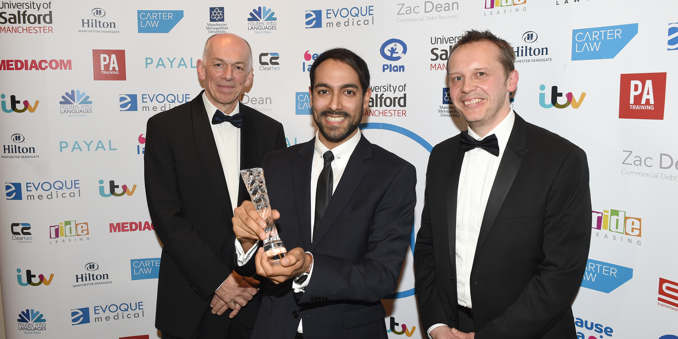 Buzzfeed Political Reporter Named Outstanding Young Journalist 2015 ...